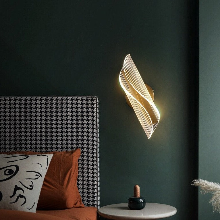 Alistair - Acrylic Bedside Wave Wall Light – Abode Jungle